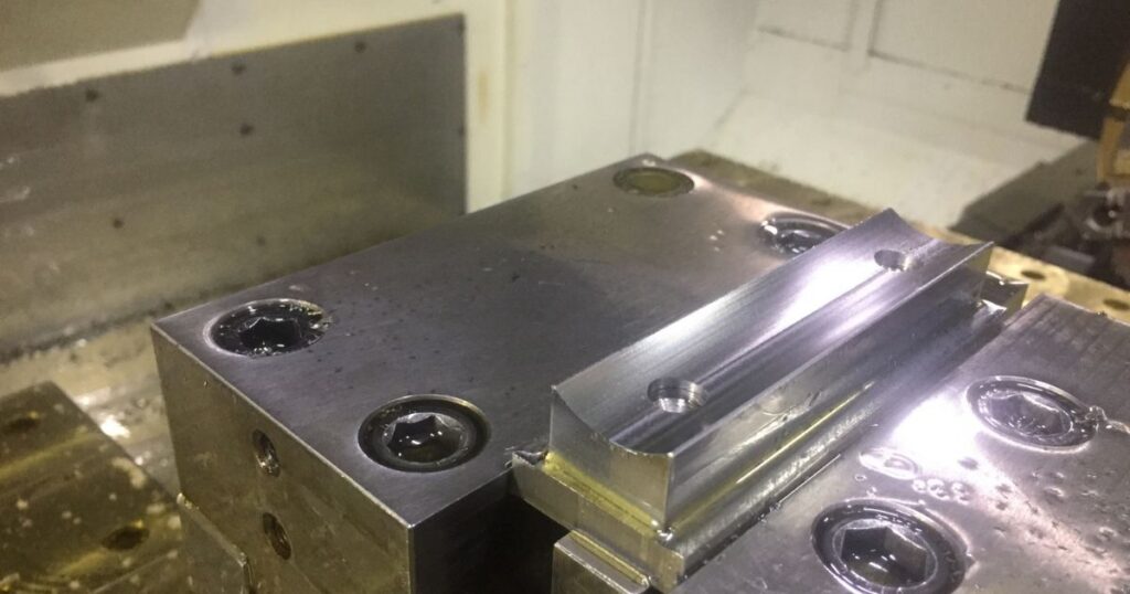 What is milling? Explanation of advantages, disadvantages, types, and ...