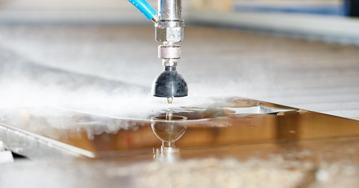 CFRPの加工が難しい理由は？加工方法や自社・外注の判断まで解説 - 廃番部品・試作の製造は株式会社Madehereにお任せ！